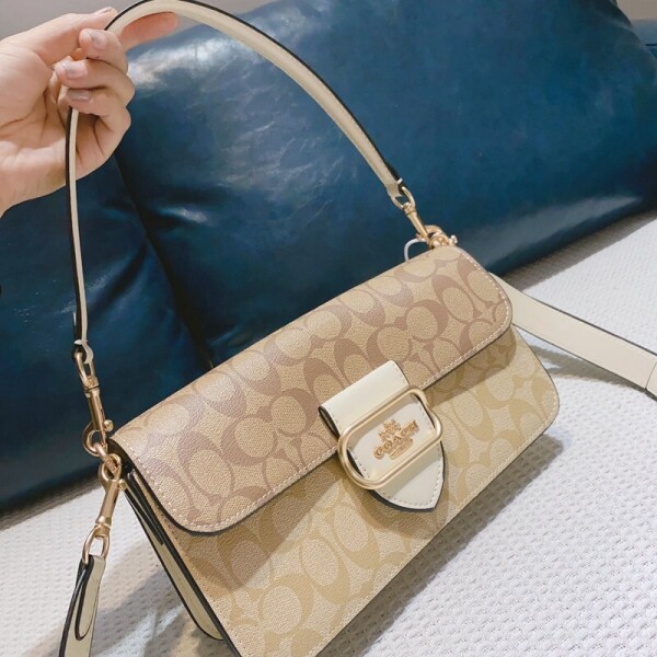 코치 Coach 시그니처 모건 숄더백 CH506 IMOT4 - 위핑