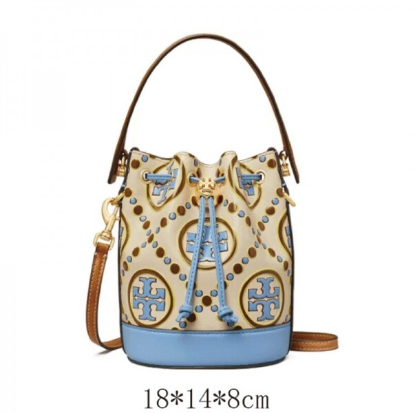 토리버치 T 모노그램 엠보스드 로고 버킷 백 145527 - 위핑