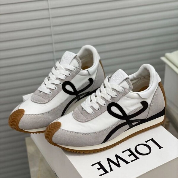 에베 LOEWE 커플 캐주얼 패션 운동화 블랙 플라워 - 위핑