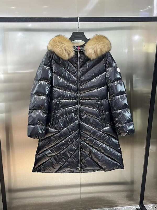 몽클레어 MONCLER 여성 패션 조거 퍼카라 롱 후드 패딩 코트 - 에이프