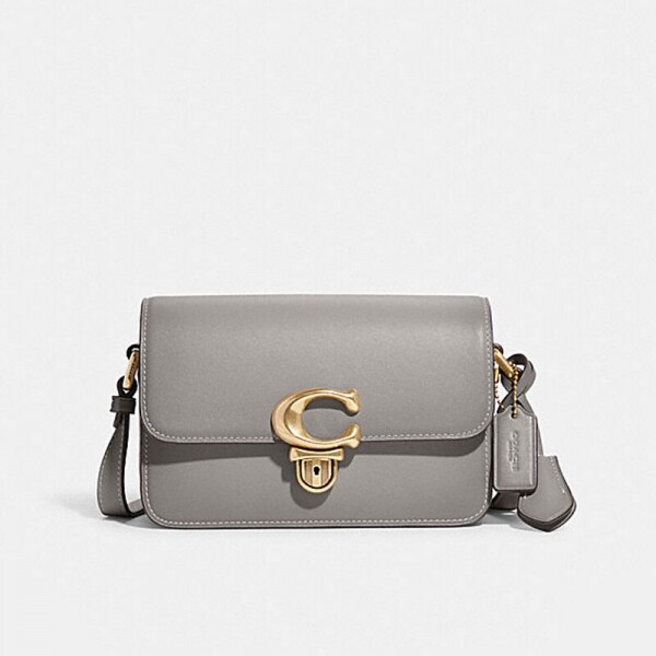 코치 COACH Studio 19 스튜디오 19 가죽 숄더백 SS22 - 위핑