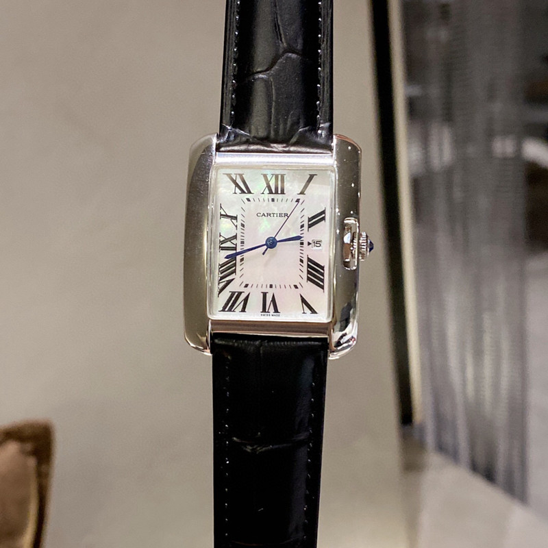 까르띠에 Cartier 세련되고 심플한 여성용 쿼츠 시계 30mm*39mm - 위핑